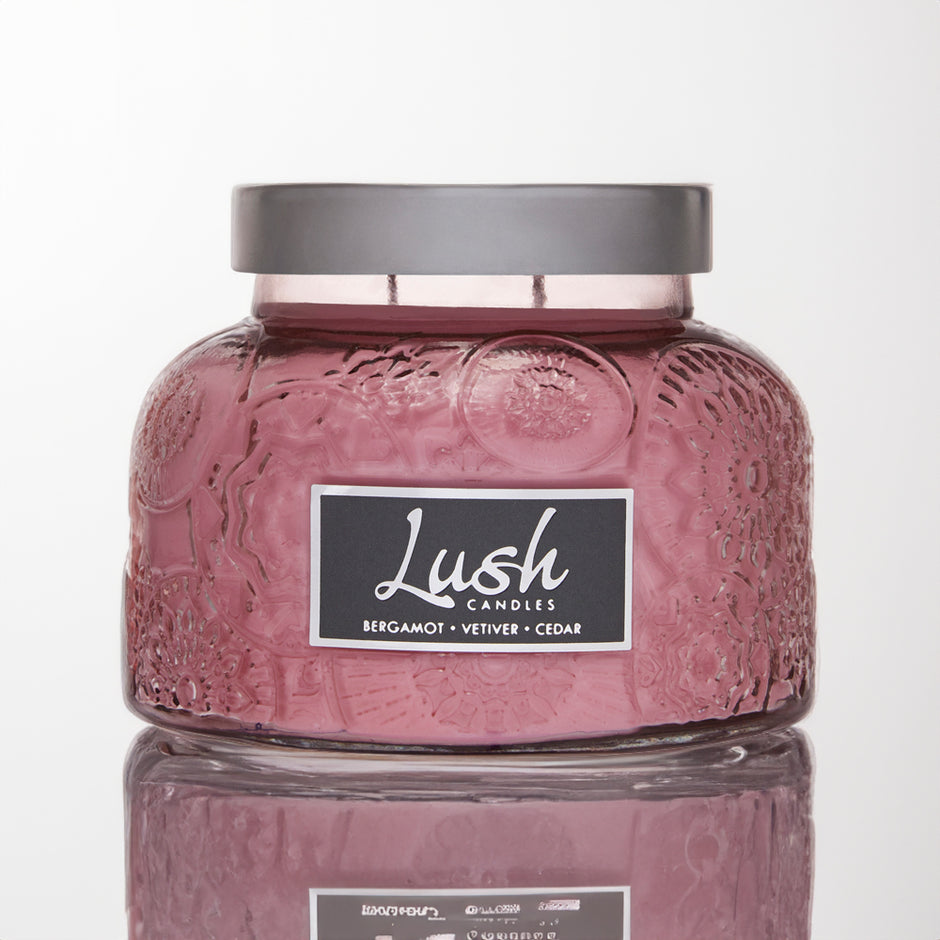 Lush Candles – A Cheerful Giver